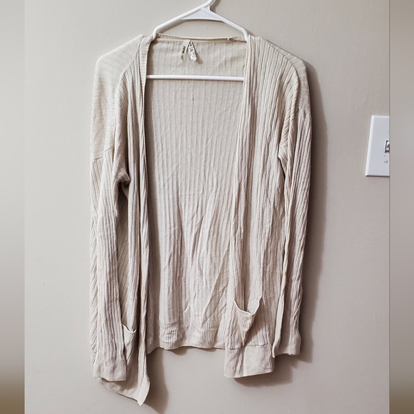 Mudd | Sweaters | 4 Thin Cream Cardigan | Poshmark